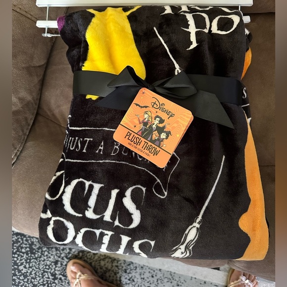 Disney | Holiday | Disney Halloween Fall Hocus Pocus Sanderson Sisters ...